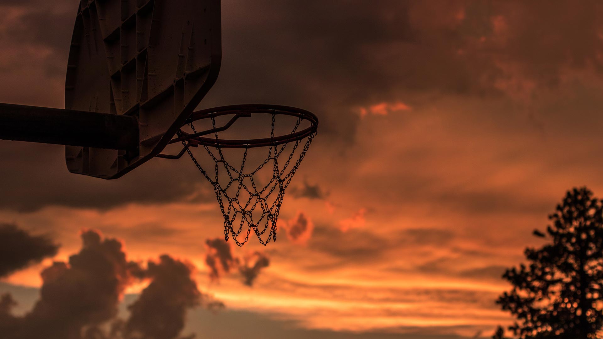 Play – Mayan Dude Ranch